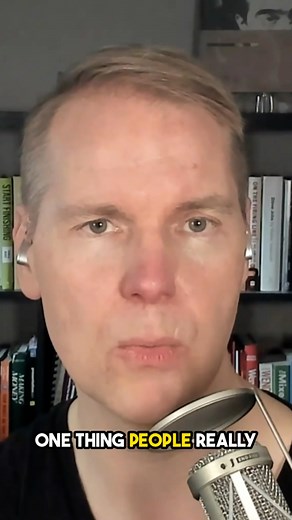 OBSIDIAN: ONE KEY FEATURE - Brooks shares that Obsidian is like the Houdini of note apps - your notes aren’t trapped in a magic box, they’re in plain text! So if Obsidian ever pulled a vanishing act, no worries - your notes are still chilling in text, ready to party anywhere. - Go to theproductivityshow.com to find all full length episodes. - #productivity #efficiency #lifehack #productivitytip | Asian Efficiency | Facebook