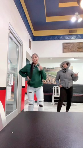 Shake That Ass: Twerking and Shaking Dance Compilation